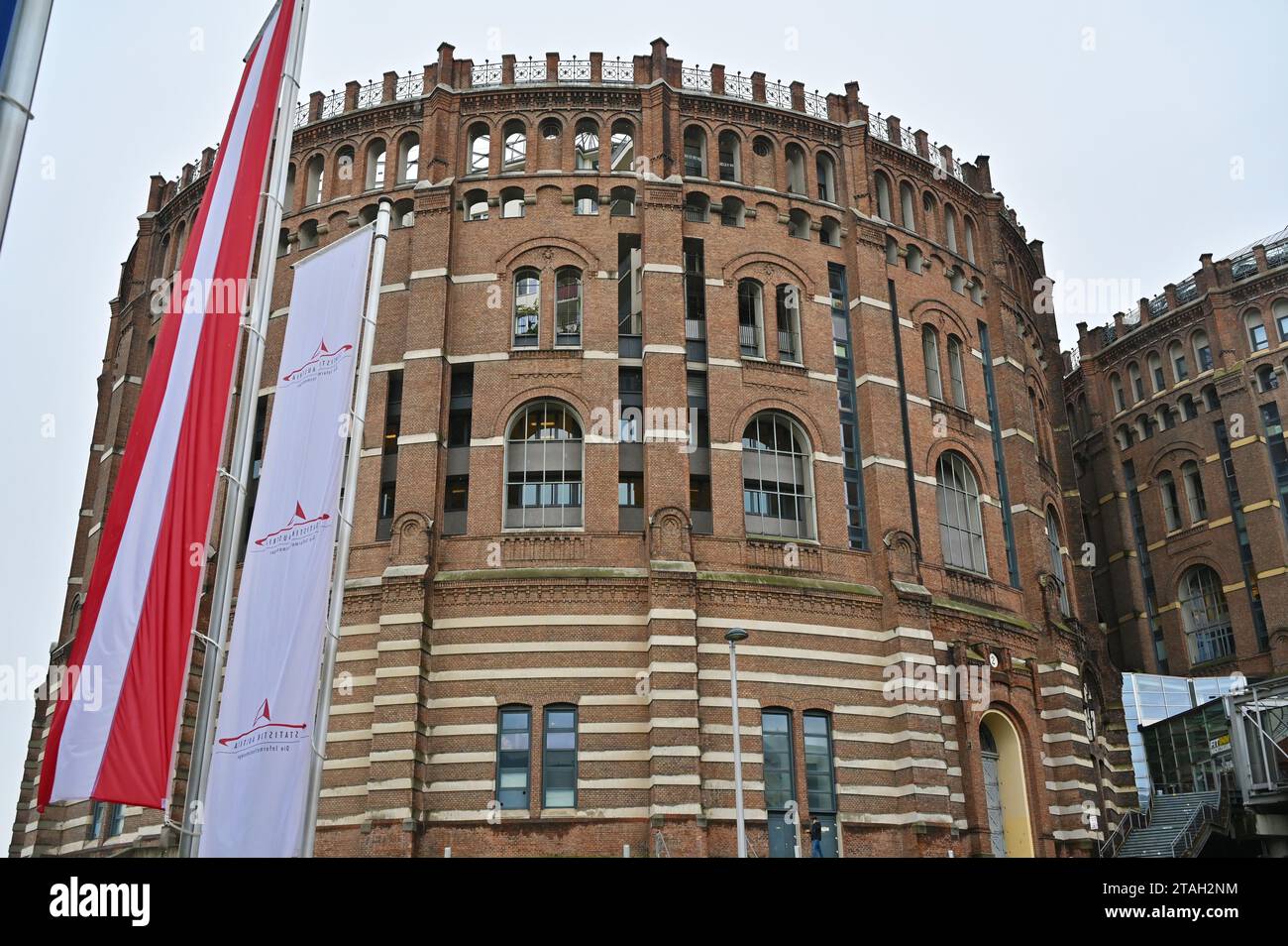 The historic gasometers in Vienna-Simmering Stock Photo - Alamy