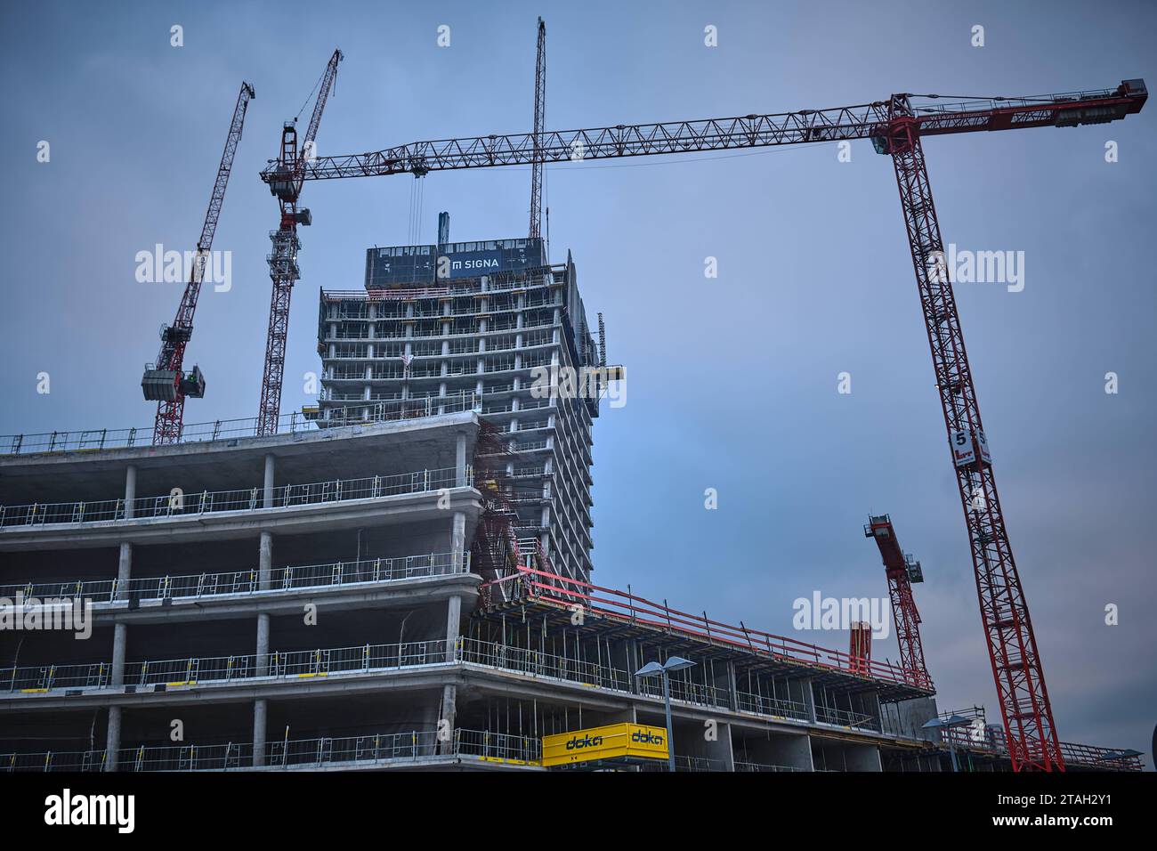 Hamburg, 30.11.2023 Elbtower - Bauvorhaben in der Hamburger Hafencity ...