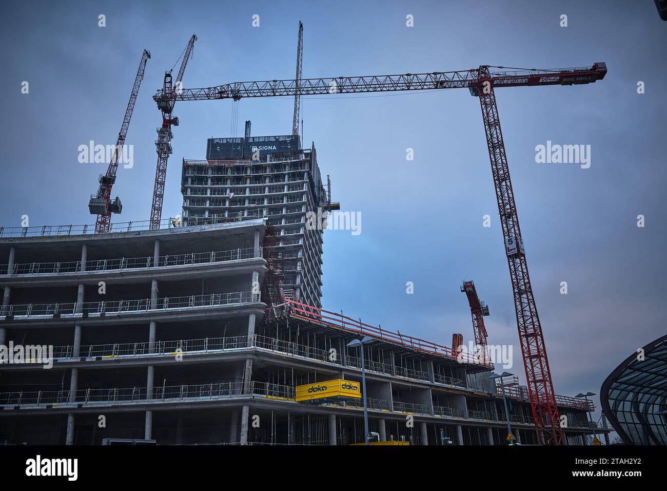Hamburg, 30.11.2023 Elbtower - Bauvorhaben in der Hamburger Hafencity ...