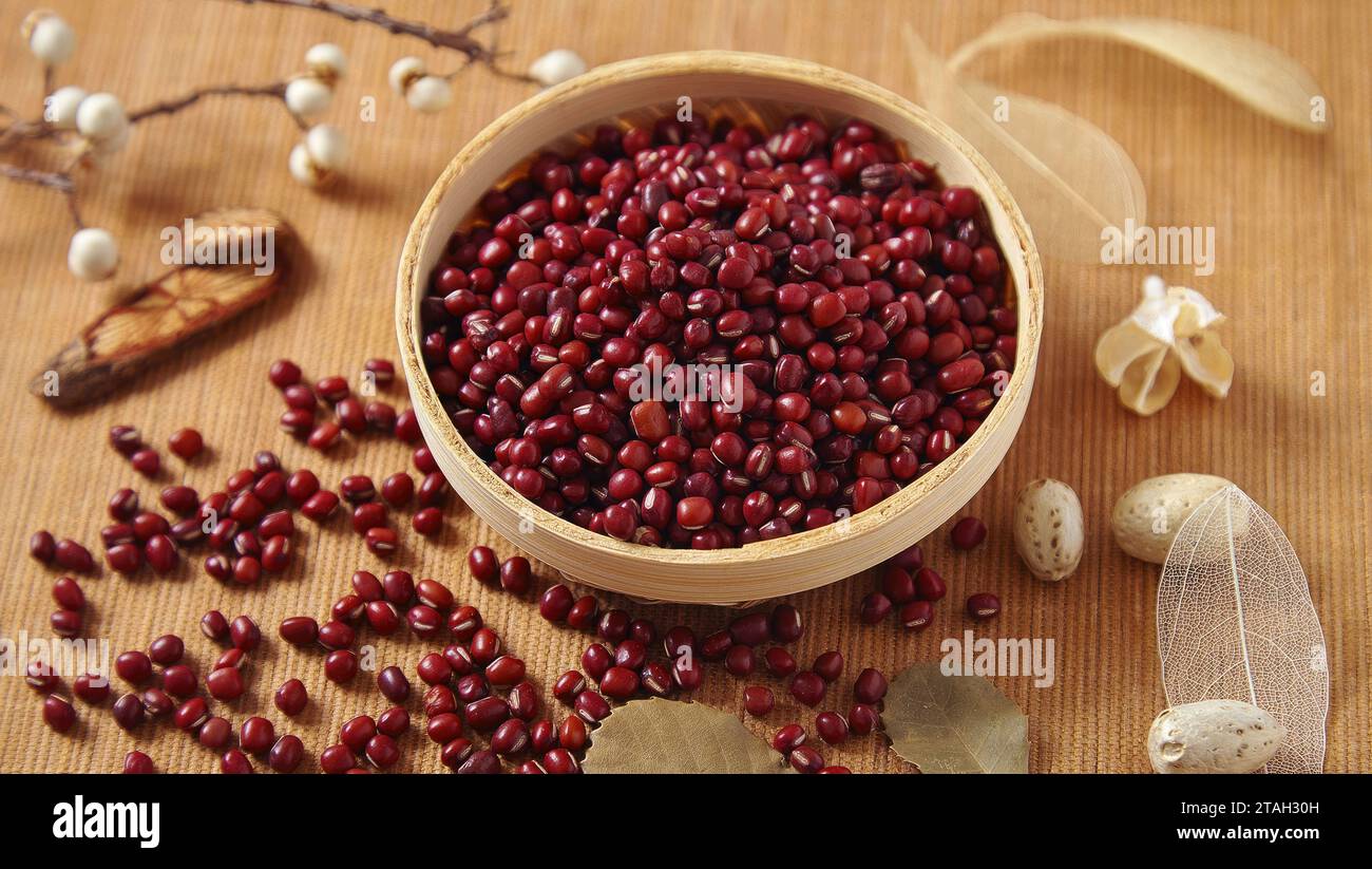Azuki bean health benefits hi-res stock photography and images - Alamy