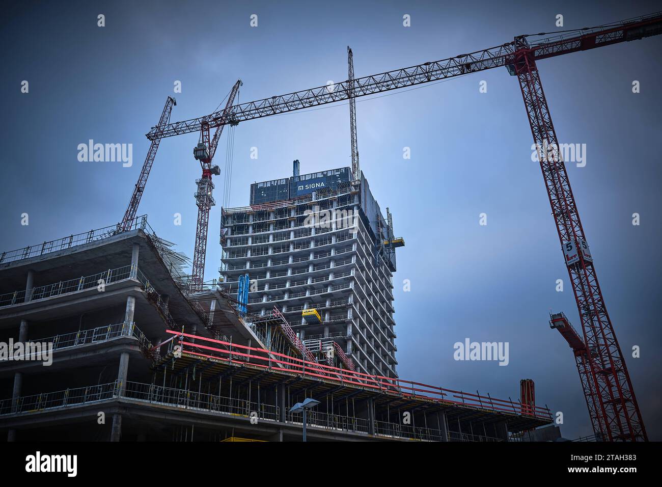 Hamburg, 30.11.2023 Elbtower - Bauvorhaben in der Hamburger Hafencity ...