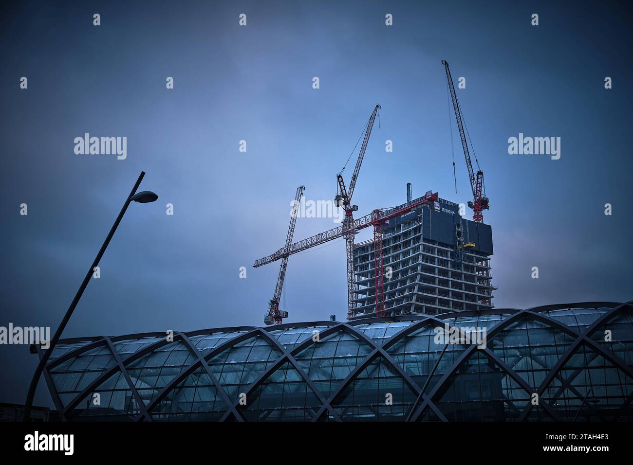 Hamburg, 30.11.2023 Elbtower - Bauvorhaben in der Hamburger Hafencity ...