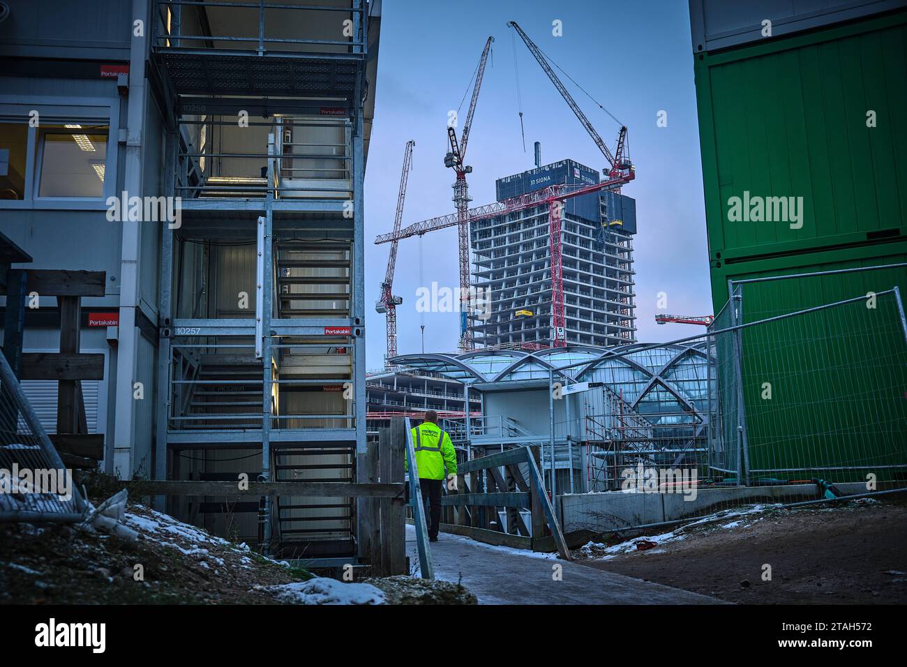 Hamburg, 30.11.2023 Elbtower - Bauvorhaben in der Hamburger Hafencity ...