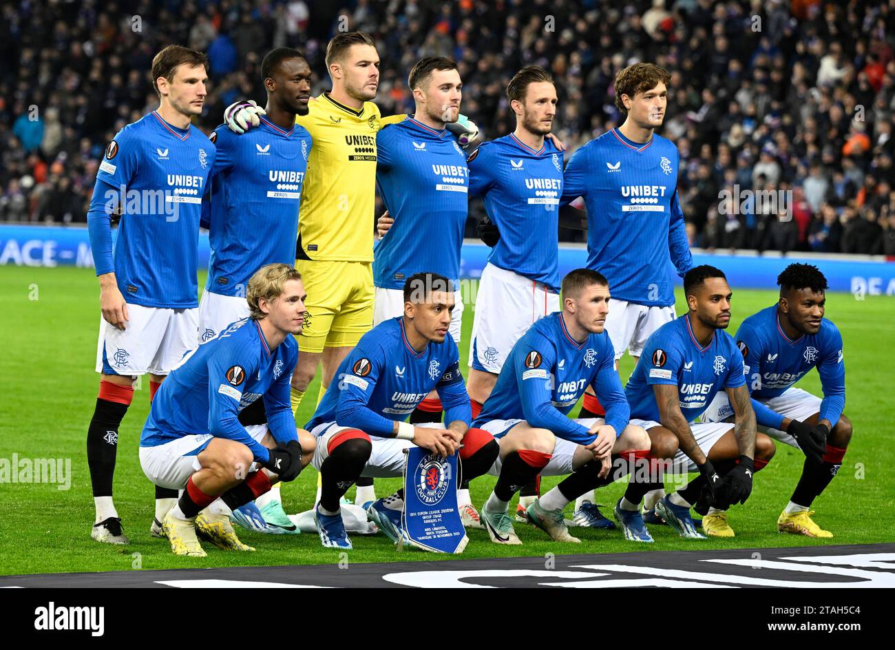 Starting eleven hi-res stock photography and images - Alamy