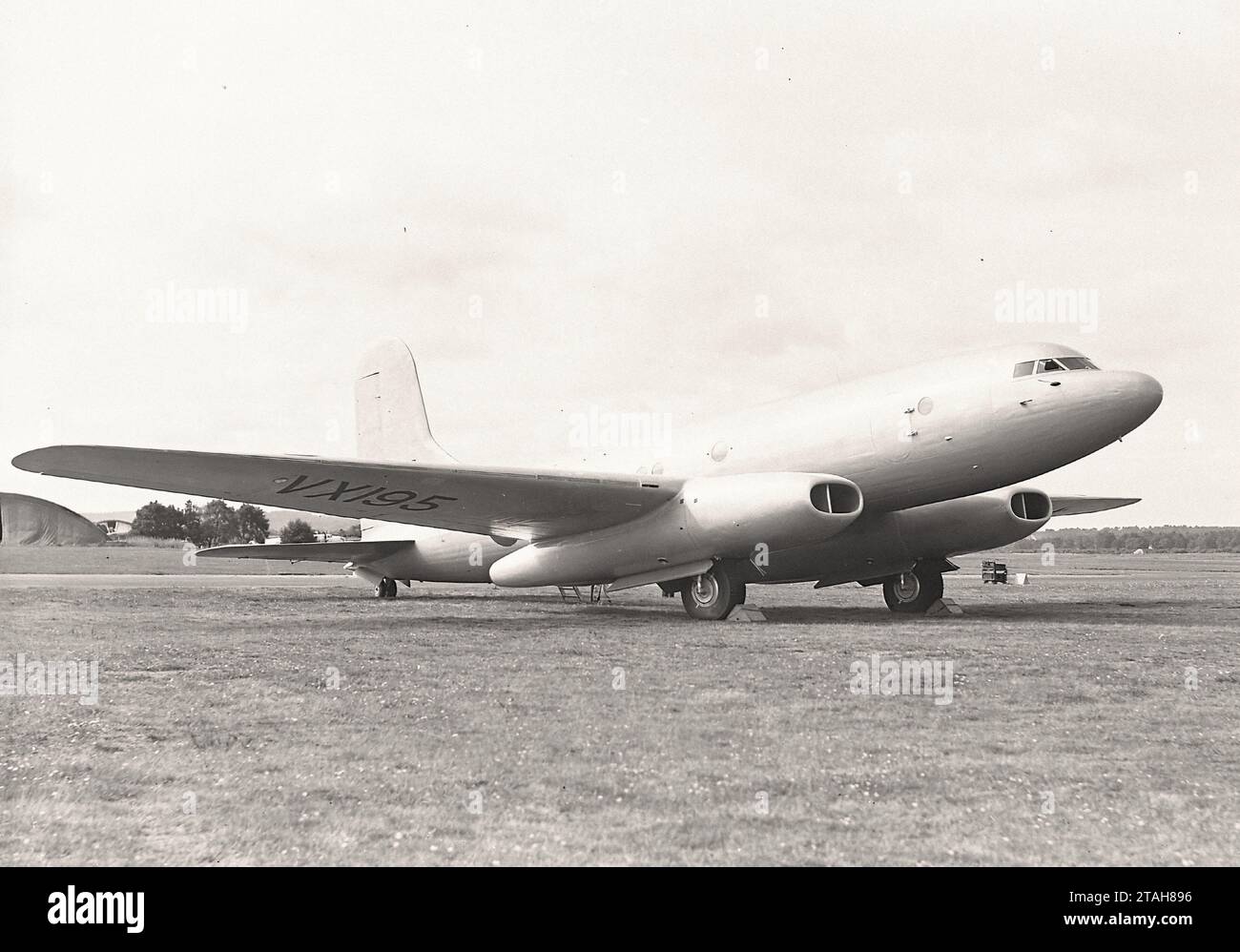 Airplane - Avro 688 Tudor used a a testbed for the Rolls Royce Nene ...