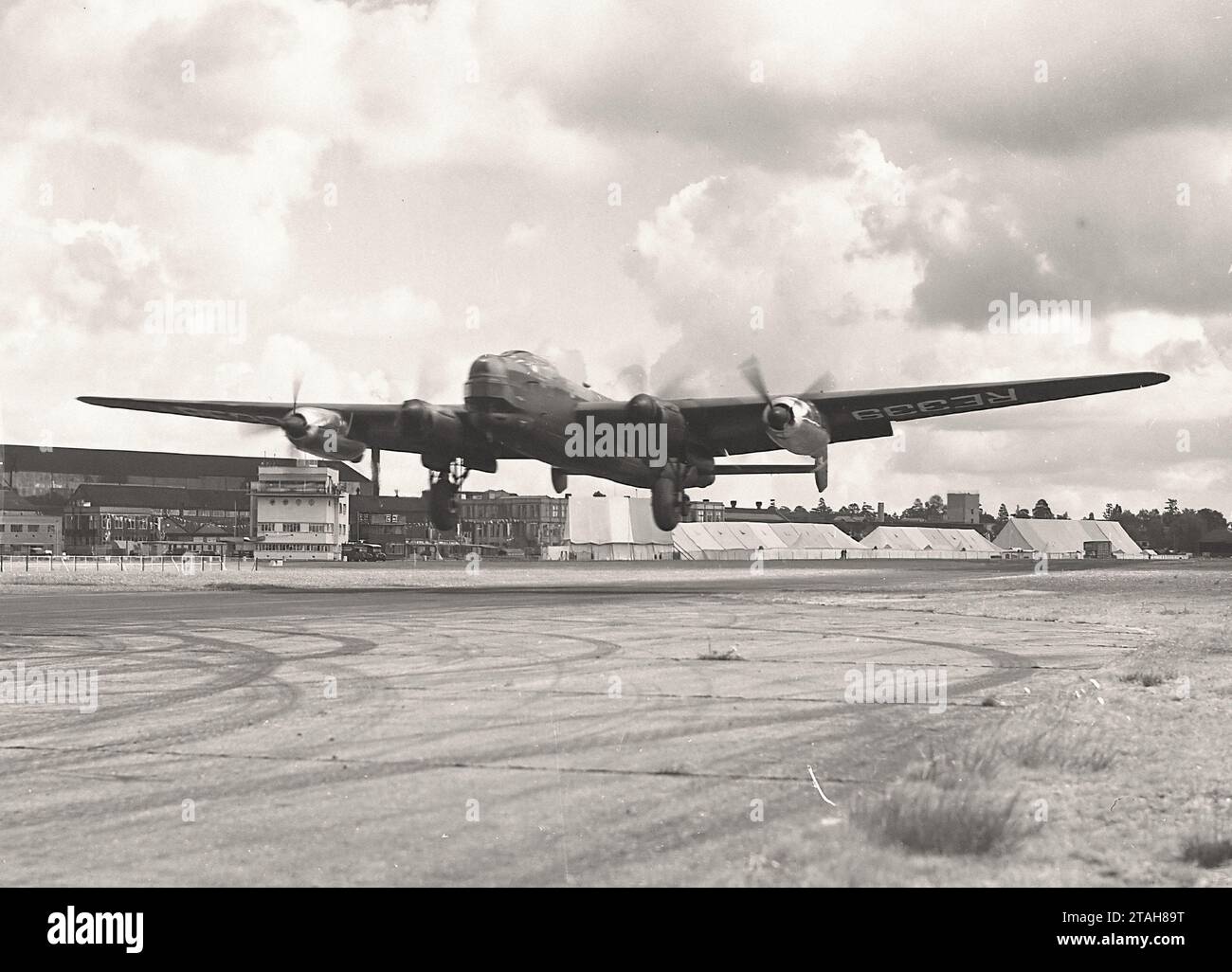 Airplane - Avro 694 Lincoln 1948 Stock Photo - Alamy