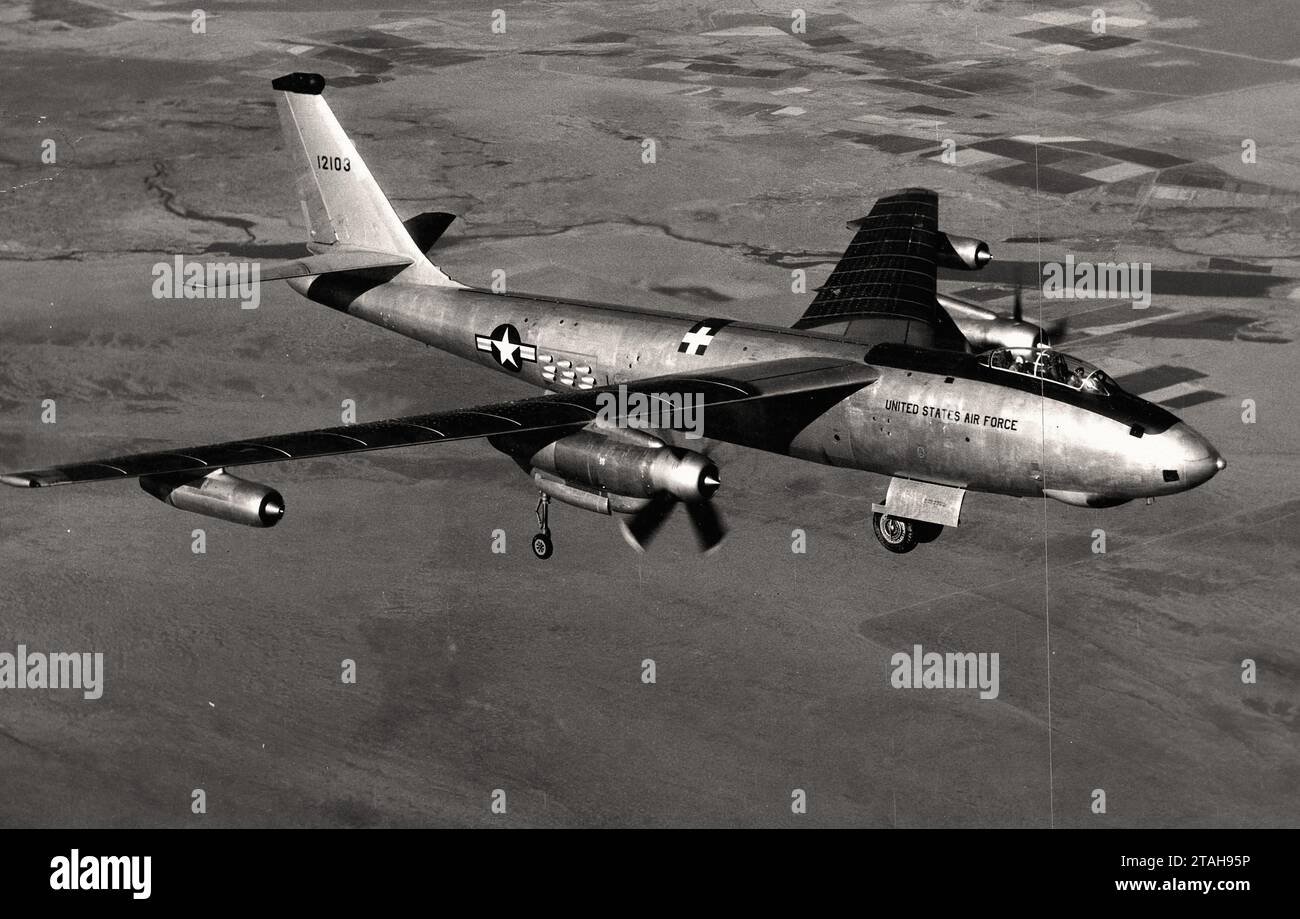 Airplane - Boeing XB-47D Stock Photo - Alamy Airplane - Boeing XB-47D Stock Photo - Alamy