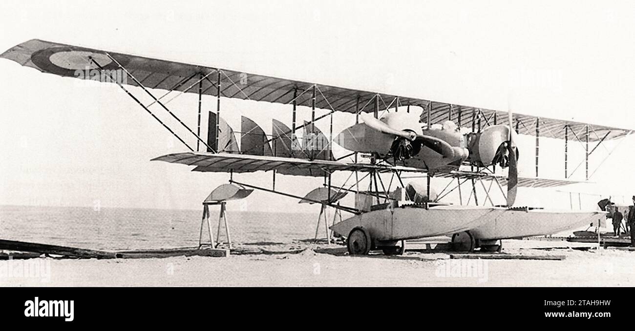 Airplane - Caudron G.4 Hydro Stock Photo - Alamy