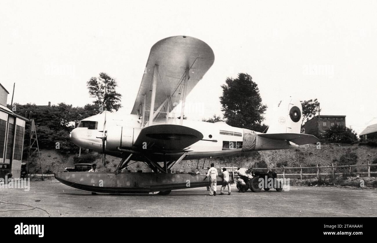 Airplane - Curtiss CT-32 for Colombia 3 Stock Photo - Alamy