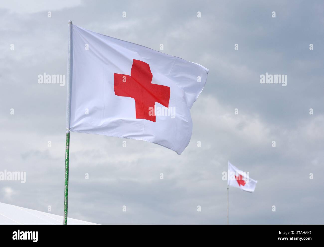 Red cross organizat hi-res stock photography and images - Alamy