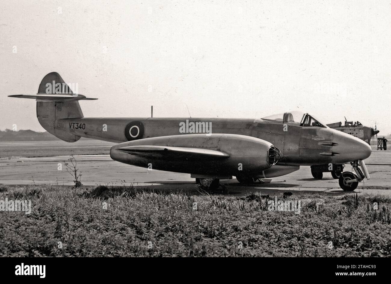 Gloster meteor 4 hi-res stock photography and images - Alamy