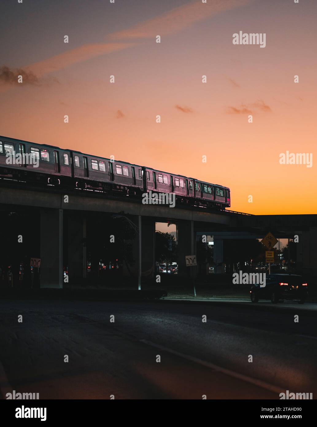 Industrial sunset hi-res stock photography and images - Alamy