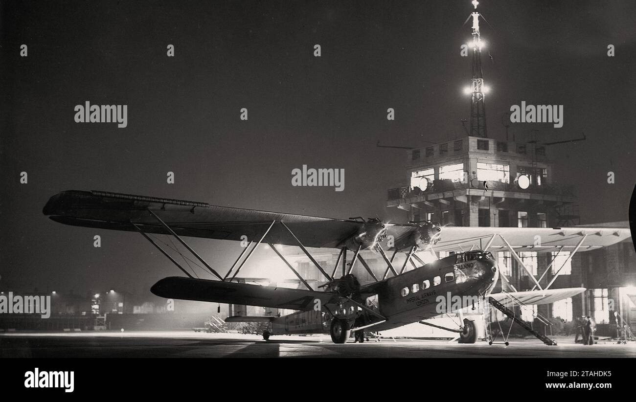 Airplane - Handley Page HP.42 00002 Stock Photo - Alamy