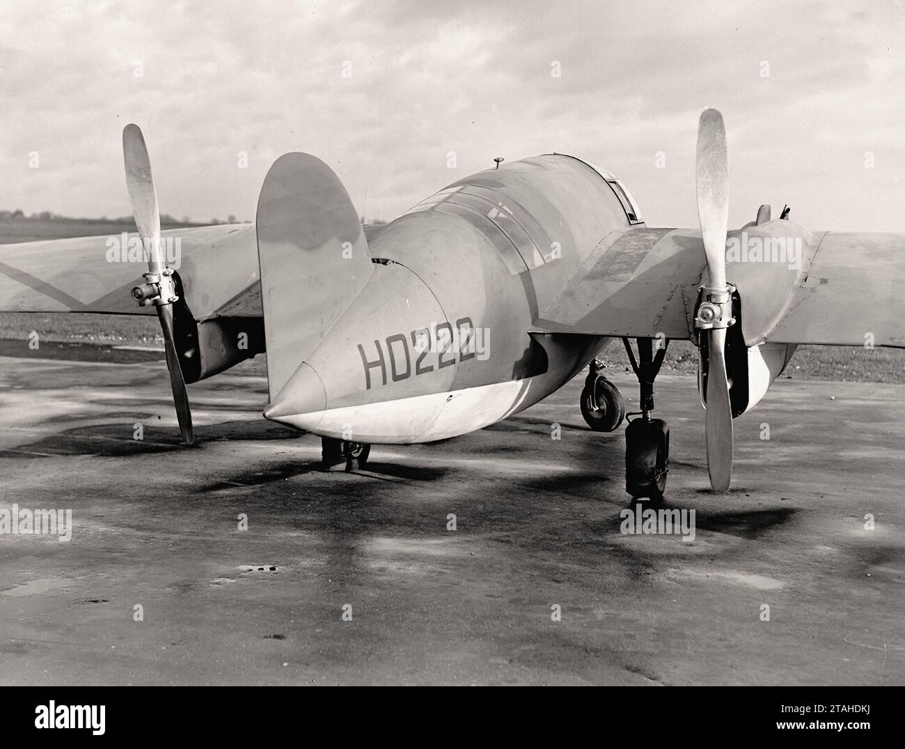 Airplane - Handley Page HP.75 Manx 4 Stock Photo - Alamy