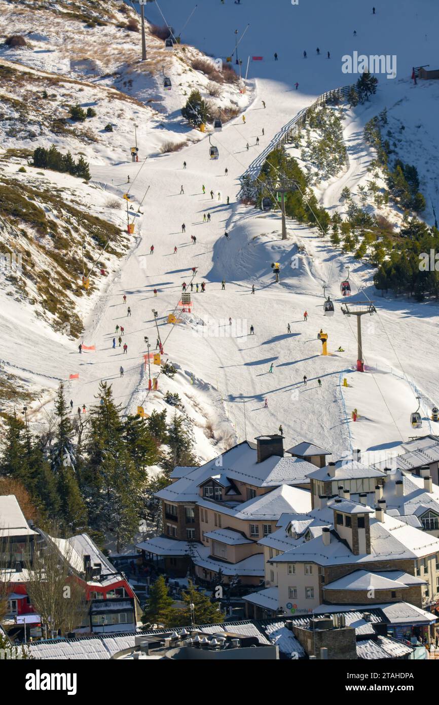 Aerial view ski lifts hi-res stock photography and images - Alamy