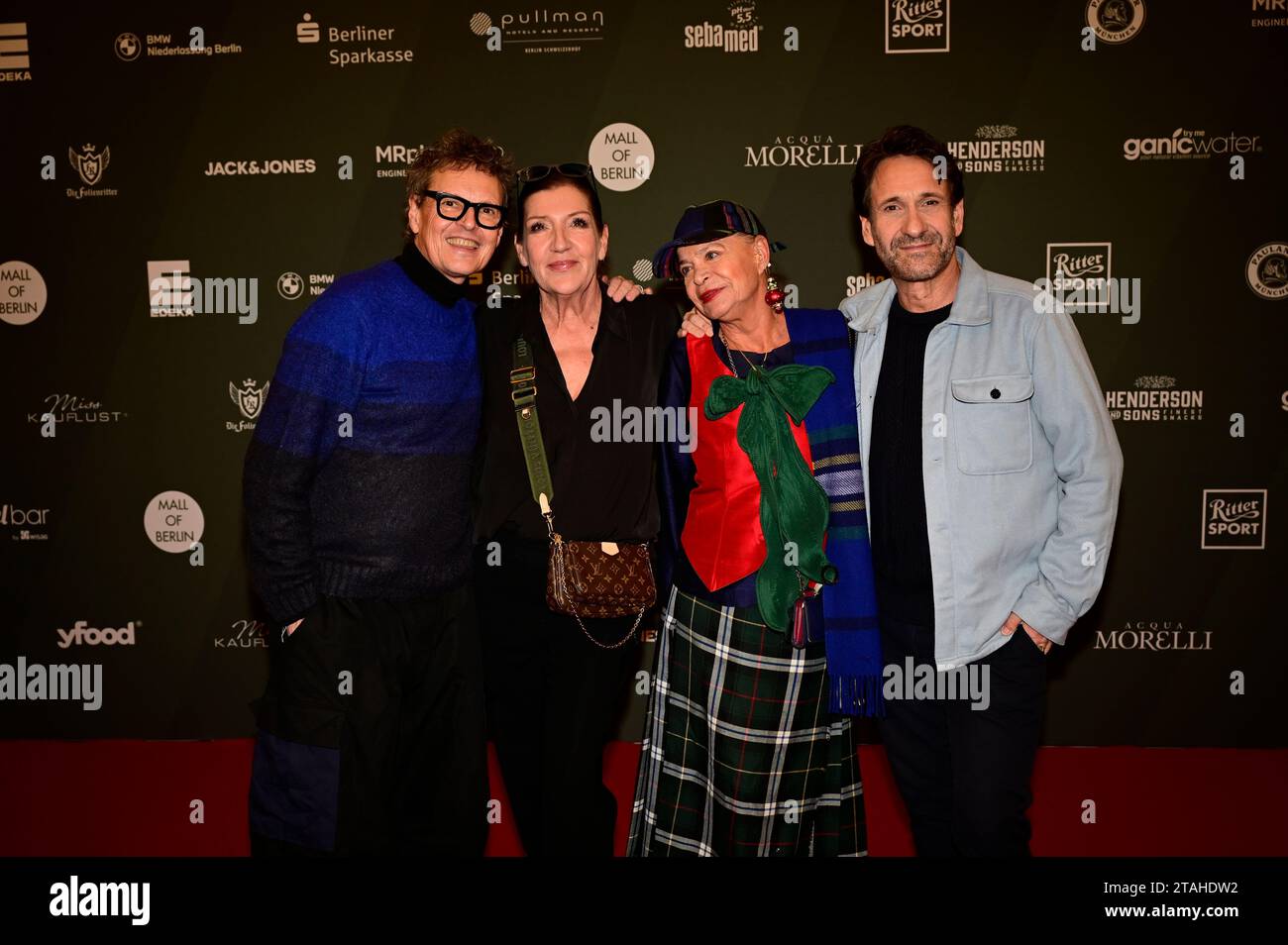 Rolf Scheider, Katy Karrenbauer, Barbara Engel und Falk Willy Wild bei ...