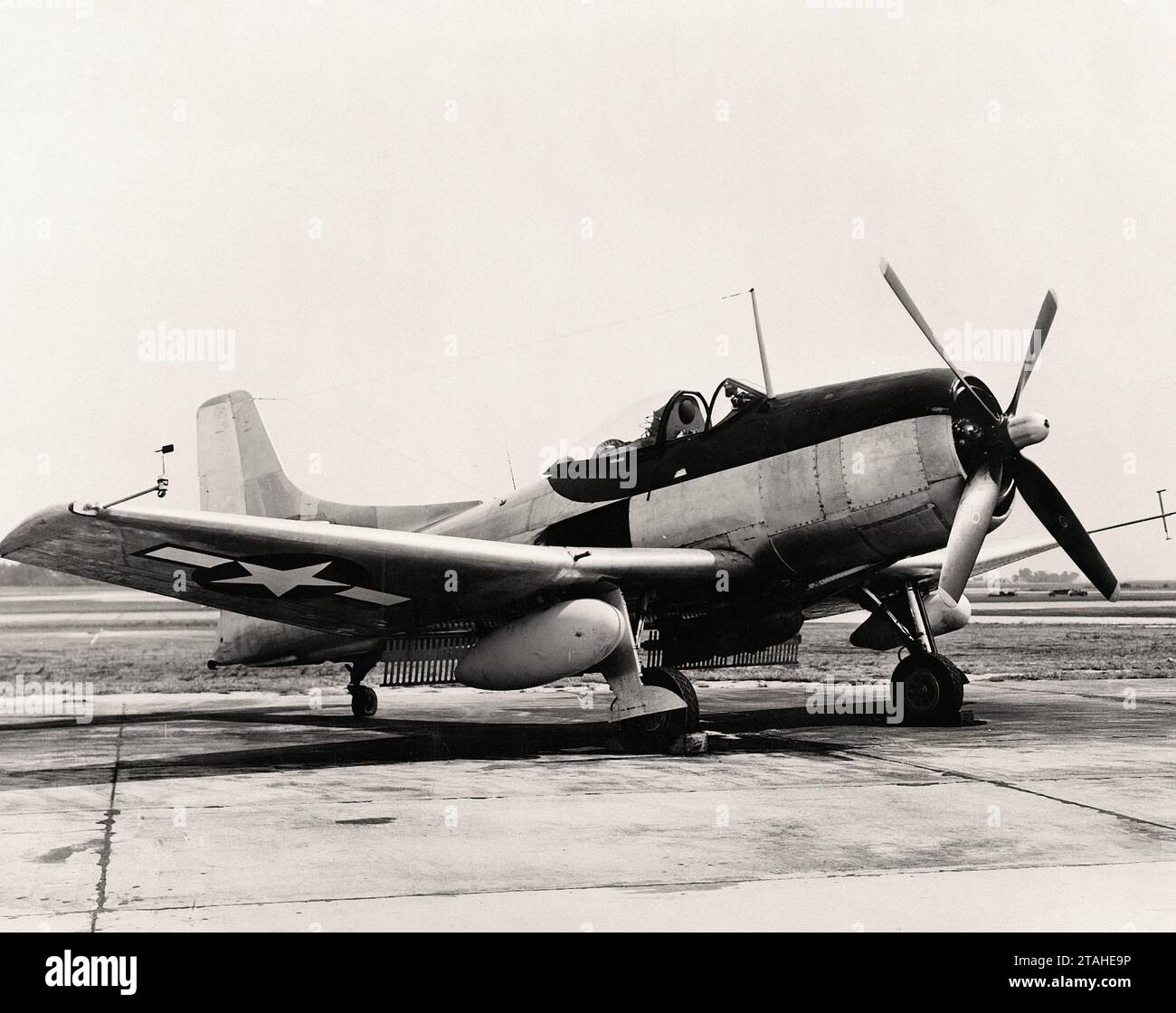 Airplane - Kaiser-Fleetwings XBTK-1 with drop tank 1945 Stock Photo - Alamy