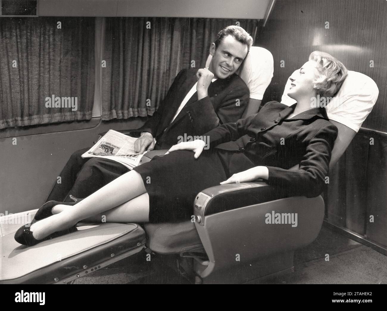 Airplane - Lockheed Constellation Qantas 1950s-sleeper Stock Photo - Alamy