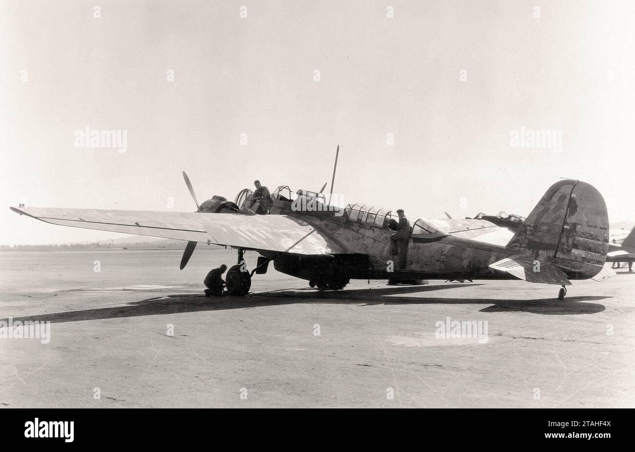 Martin b 19 hi-res stock photography and images - Alamy