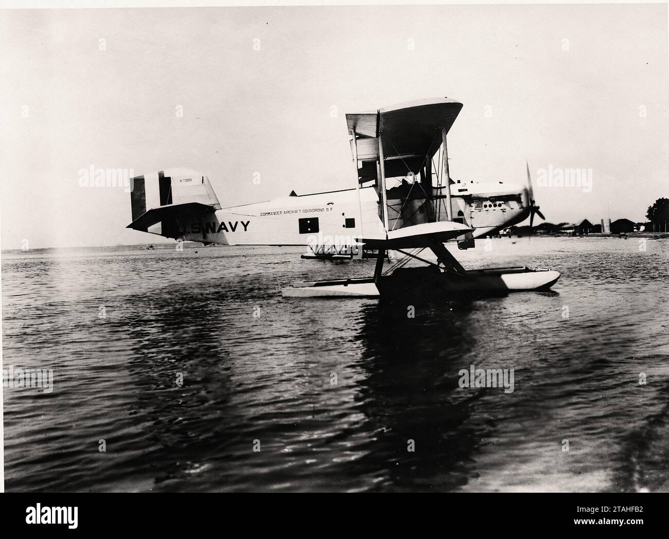 Vintage martin planes hi-res stock photography and images - Alamy