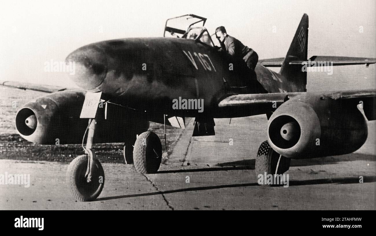 Airplane - Messerschmitt Me 262-A1 Stock Photo - Alamy