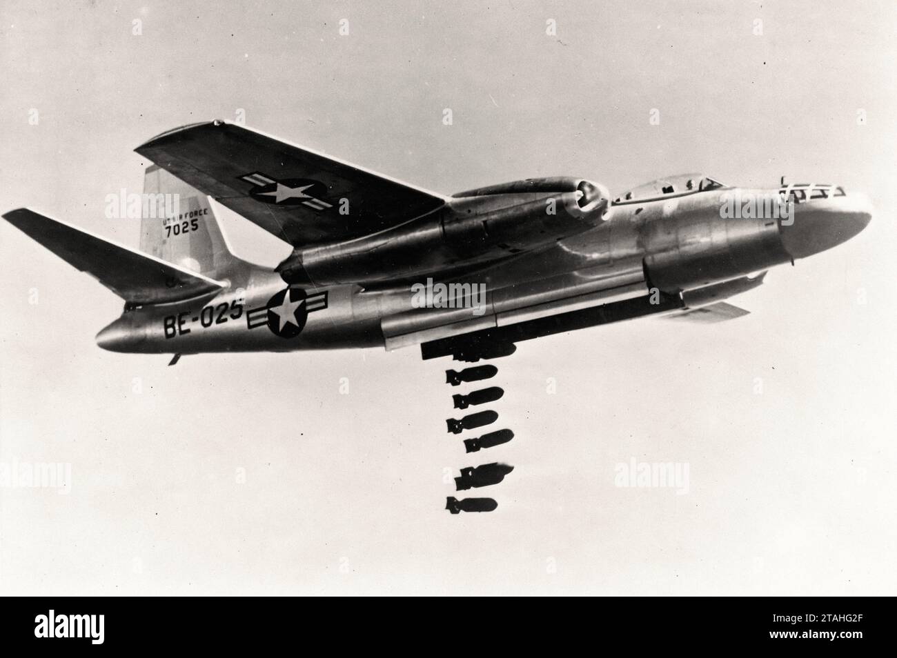 Airplane - North American B-45A 00003 Stock Photo - Alamy