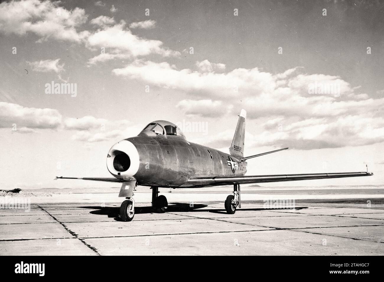 Xf 86 hi-res stock photography and images - Alamy