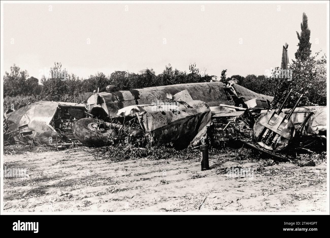 Airplane - Piaggio P.108 crash Stock Photo - Alamy