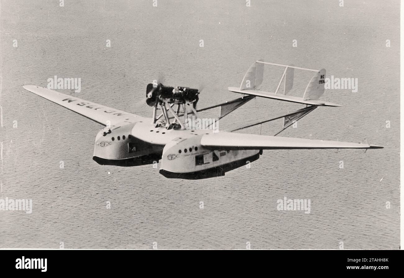 Airplane - Savoia Marchetti S.55 in flight Stock Photo - Alamy