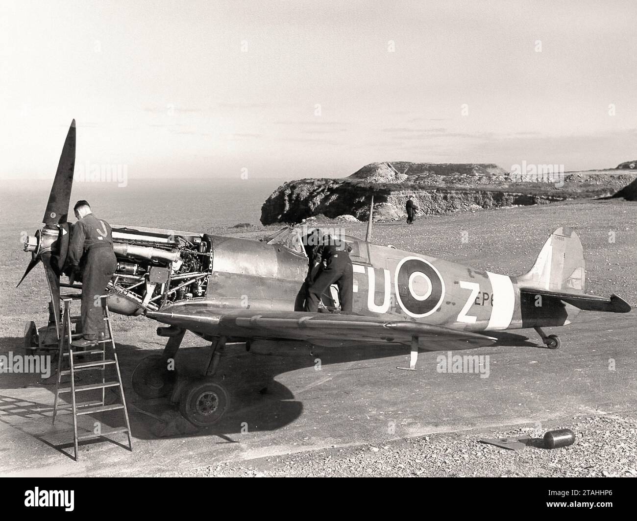 Spitfire mk v hi-res stock photography and images - Alamy