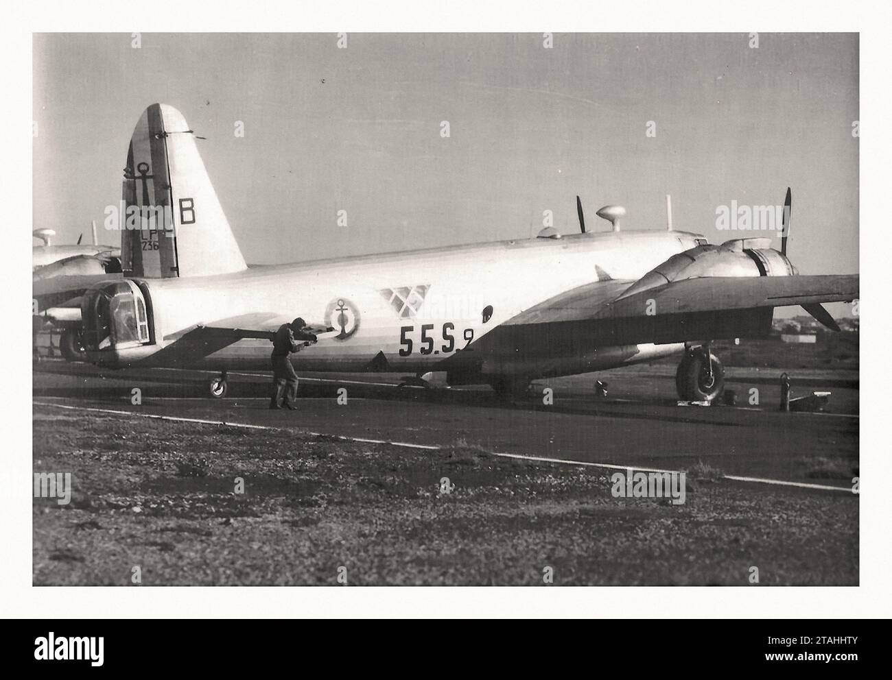 Aeronavale hi-res stock photography and images - Alamy