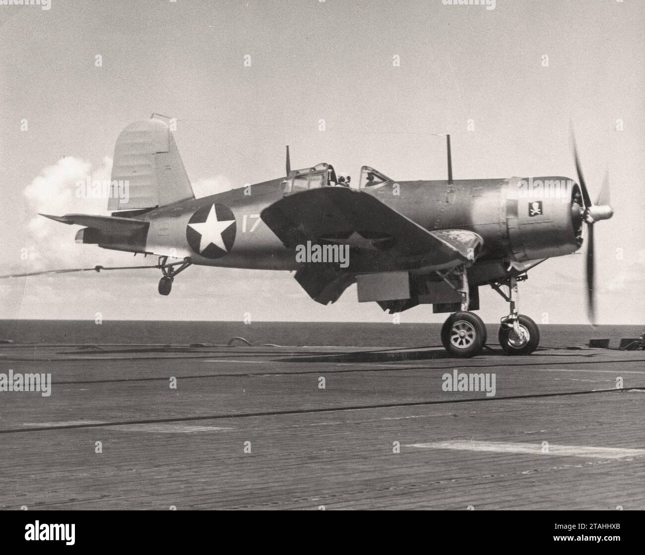 Tailhook hi-res stock photography and images - Alamy