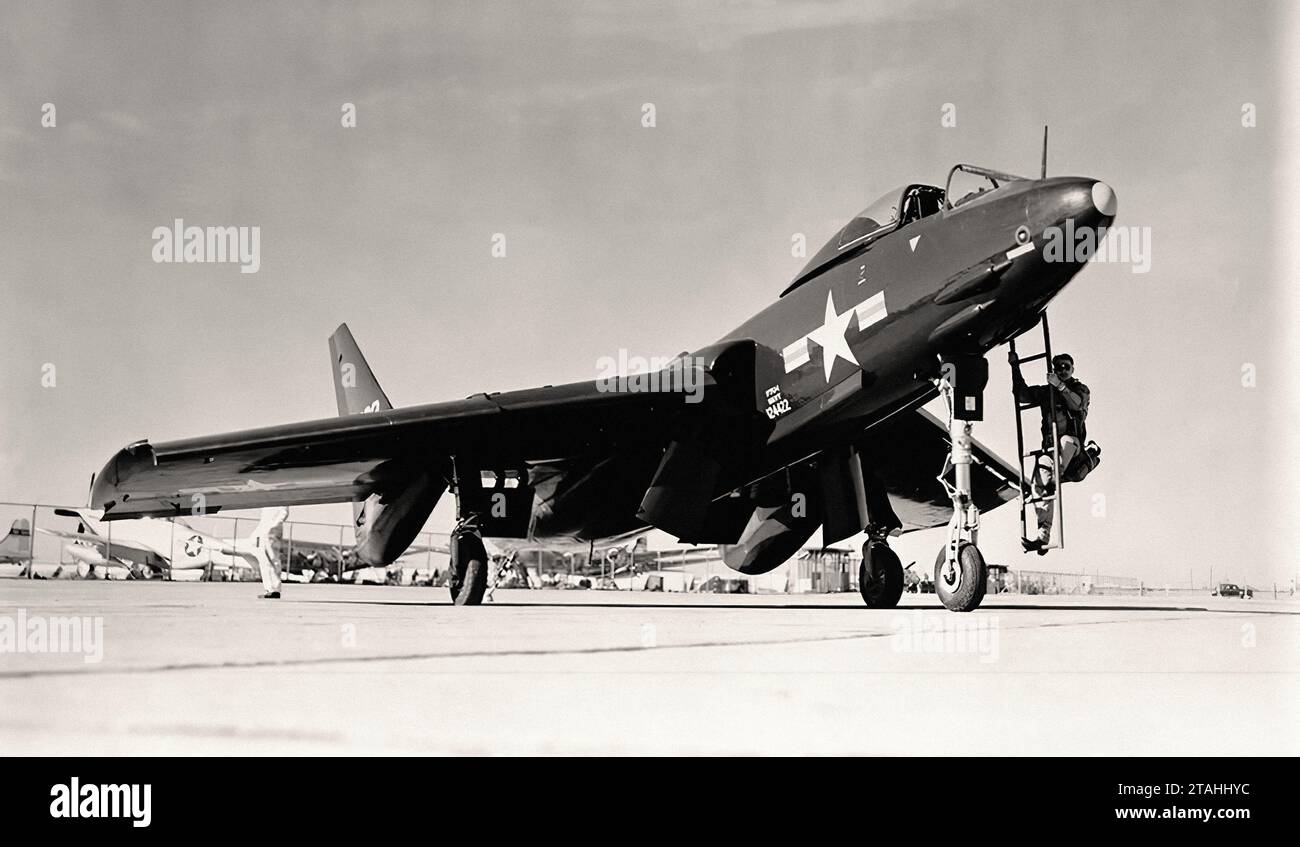 Airplane - Vought F7U-1 Cutlass Stock Photo - Alamy