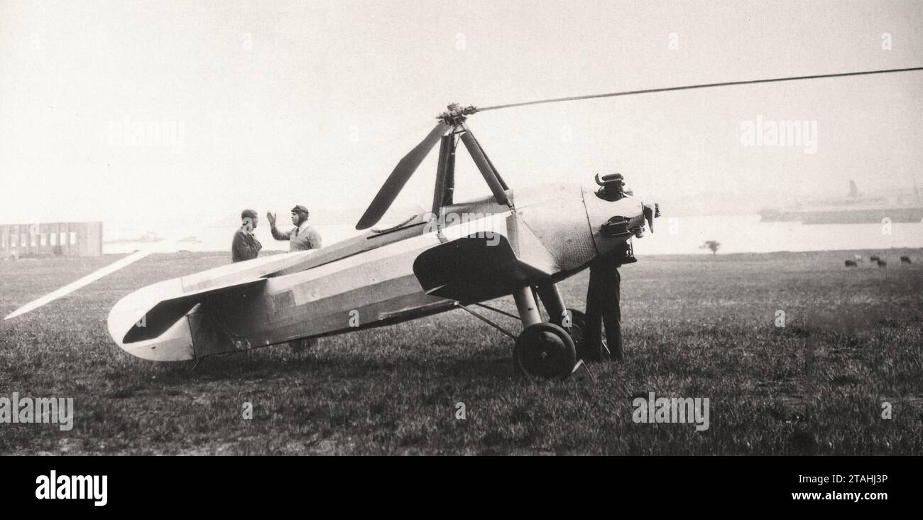 An avro 19 airplane hi-res stock photography and images - Alamy