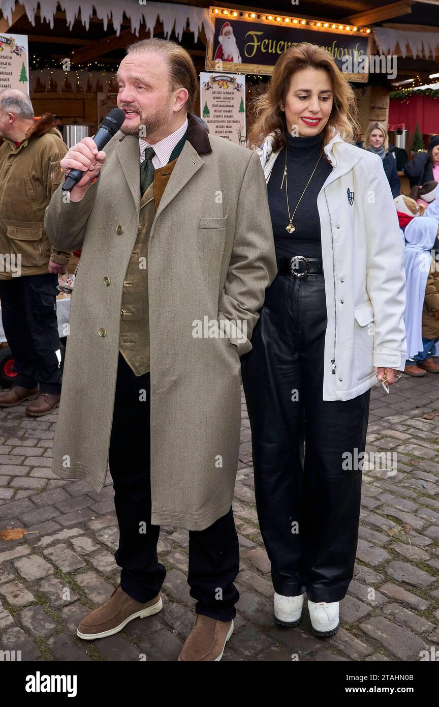 Alexander Fürst zu Schaumburg-Lippe und Mahkameh Fürstin zu Schaumburg ...