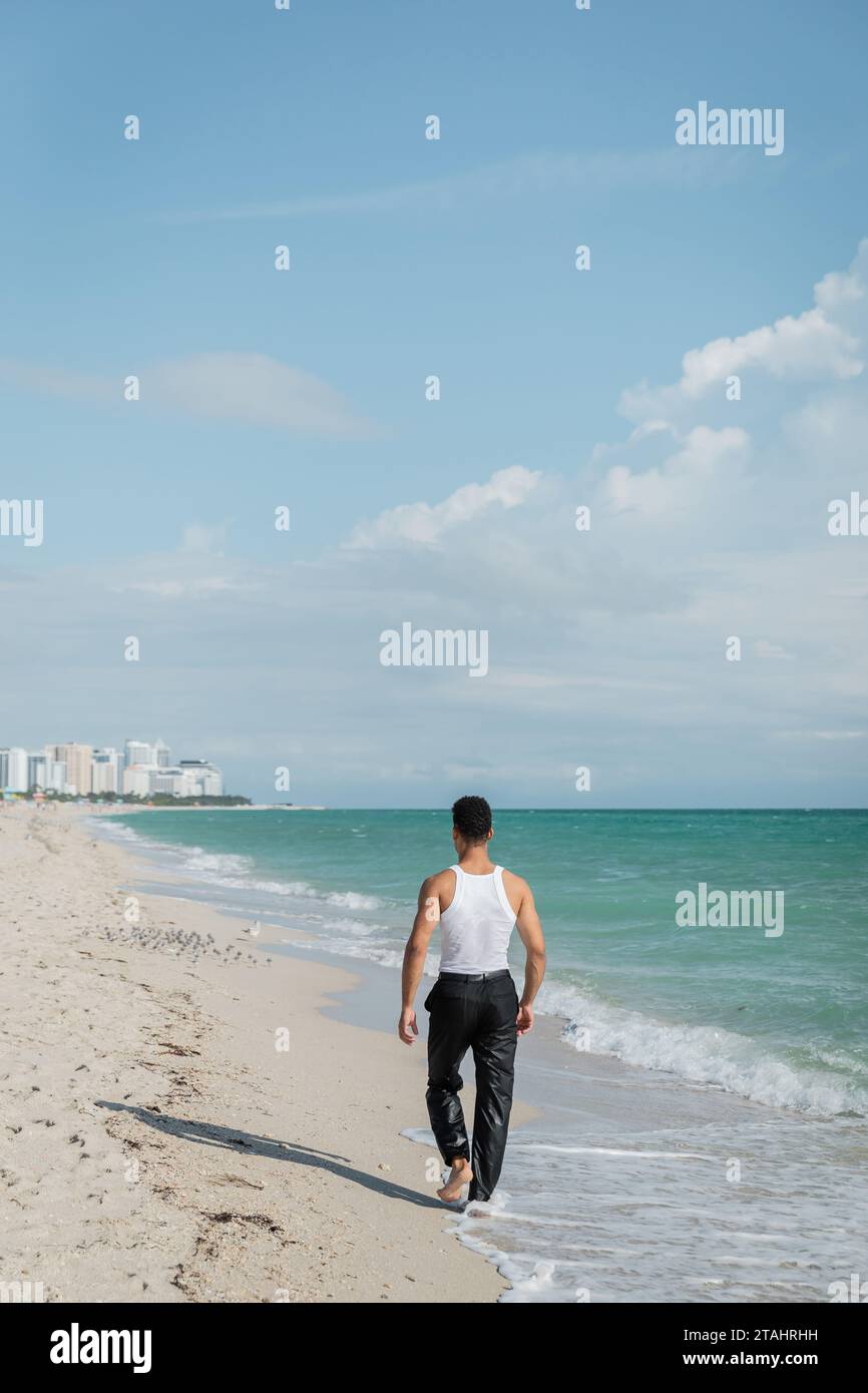 Miami beach buildings on the water hi-res stock photography and images ...