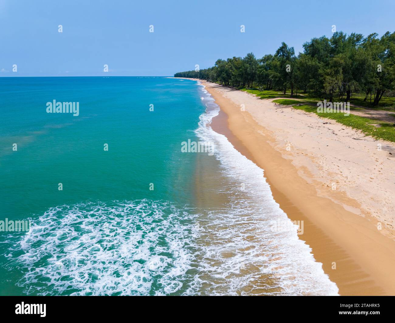 Beautiful sea beach background,Amazing sea ocean in good weather day ...
