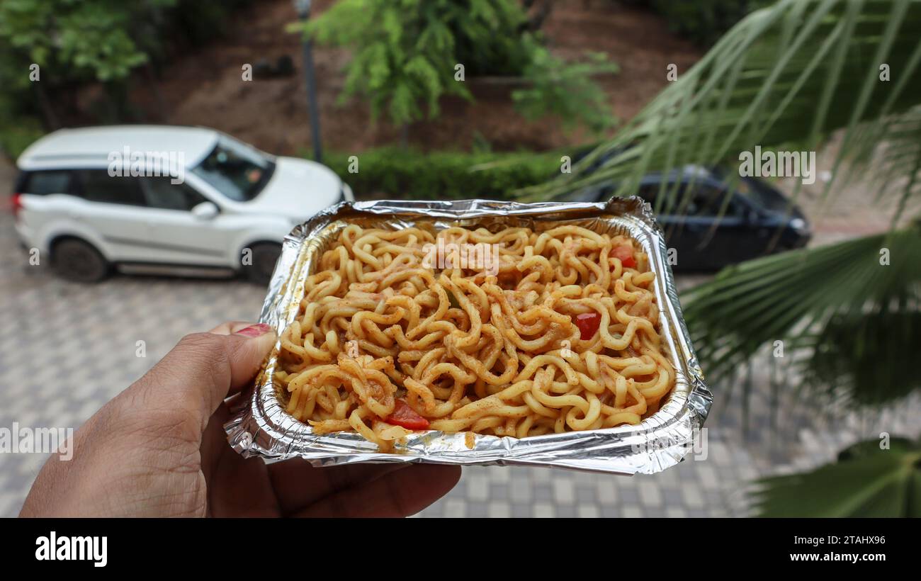Tasty Vegetable Maggi food delivery parcel in aluminium foil box ...