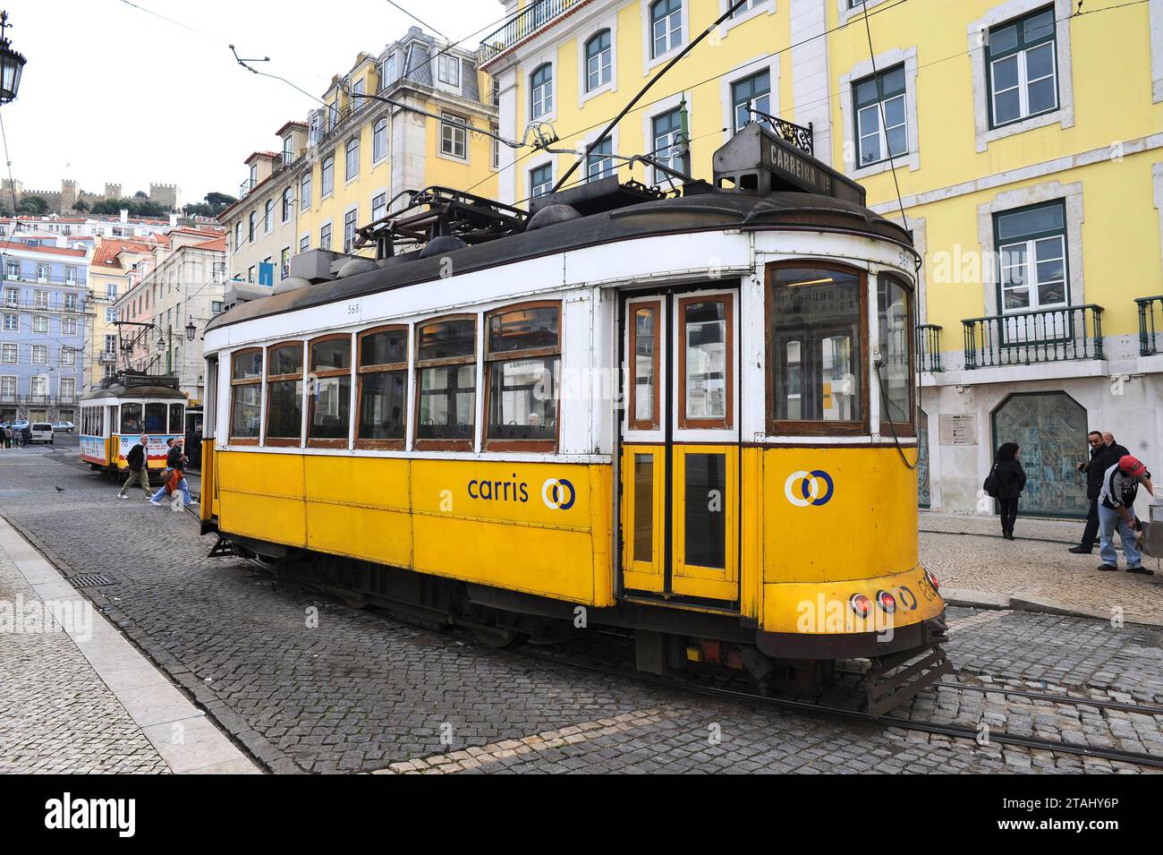 Lisboa trolley hi-res stock photography and images - Alamy