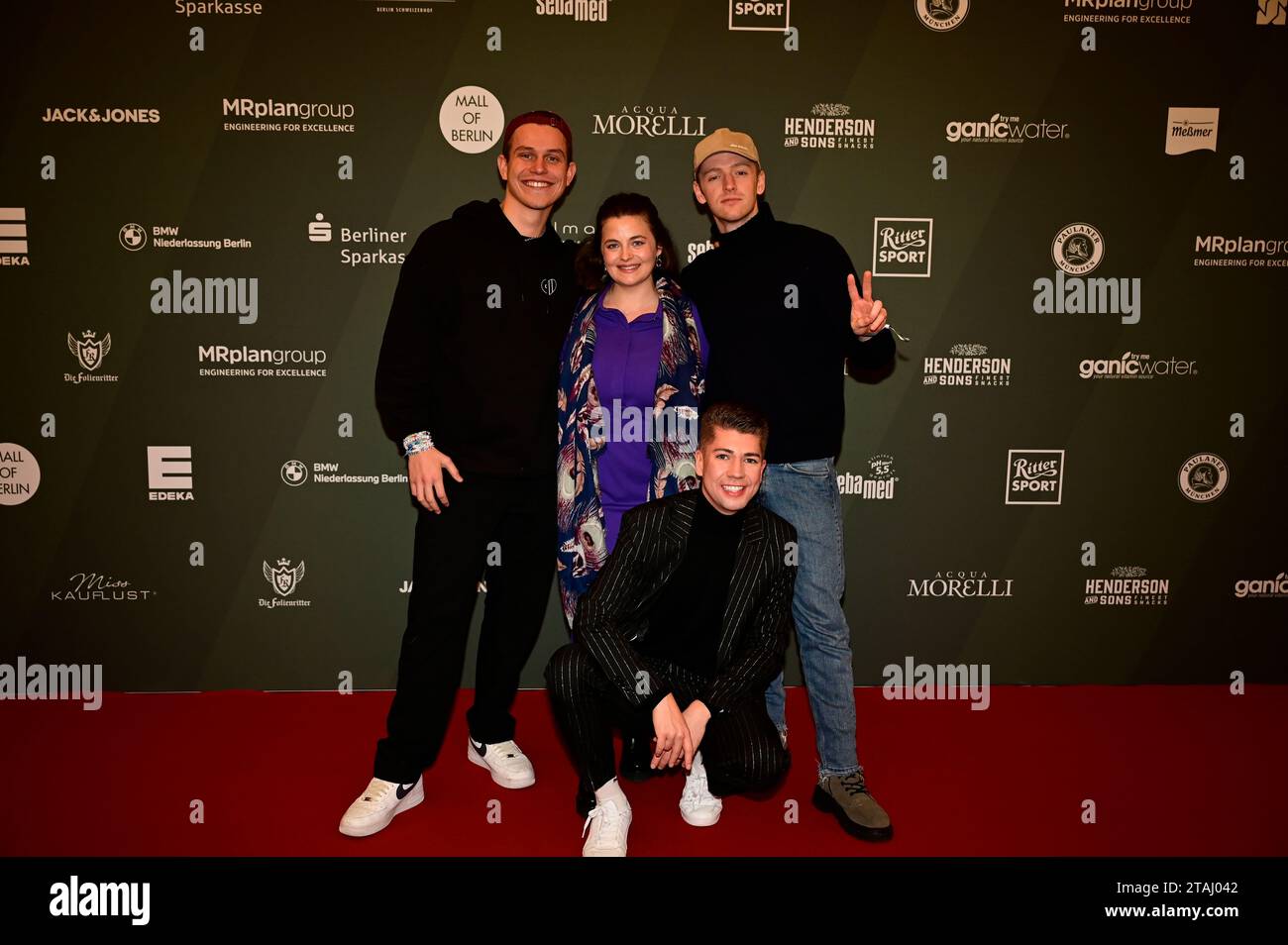 Gregor Hägele, Ronja Forcher, Maximilian Seitz und Timur Bartels bei ...