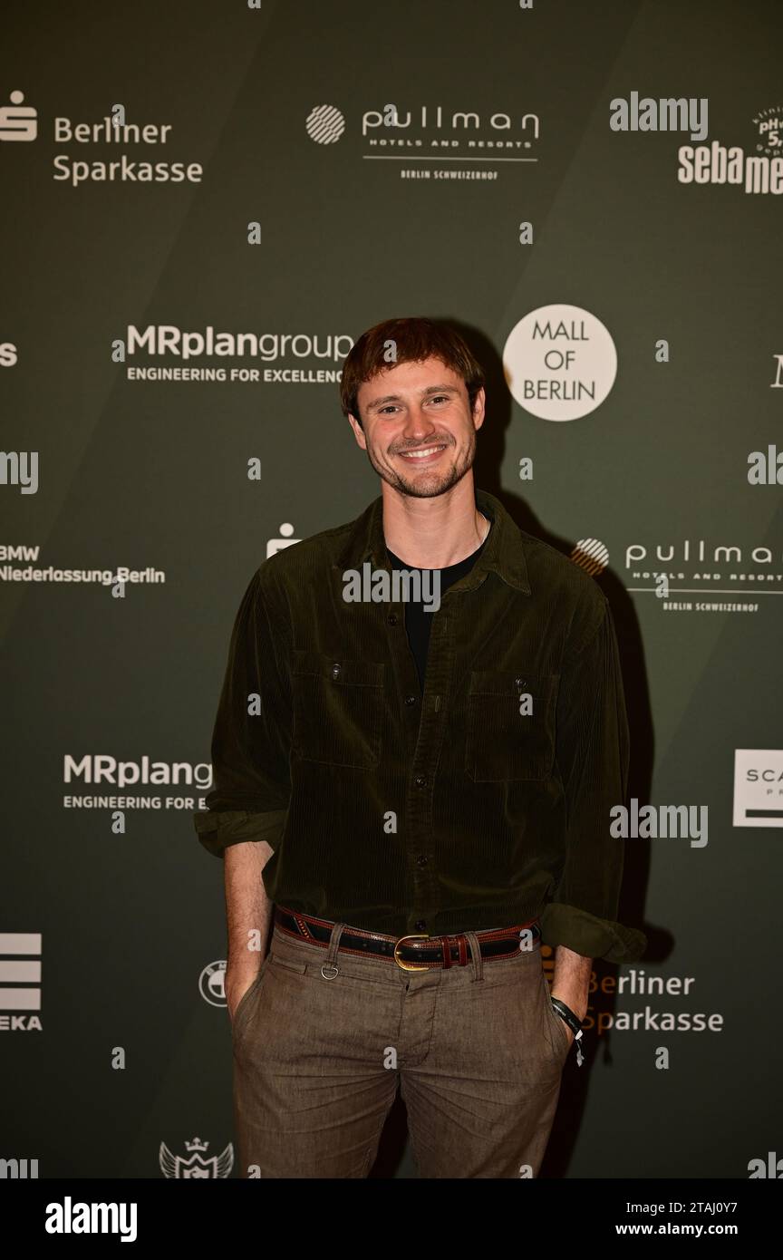 Frederic brossier hi-res stock photography and images - Alamy