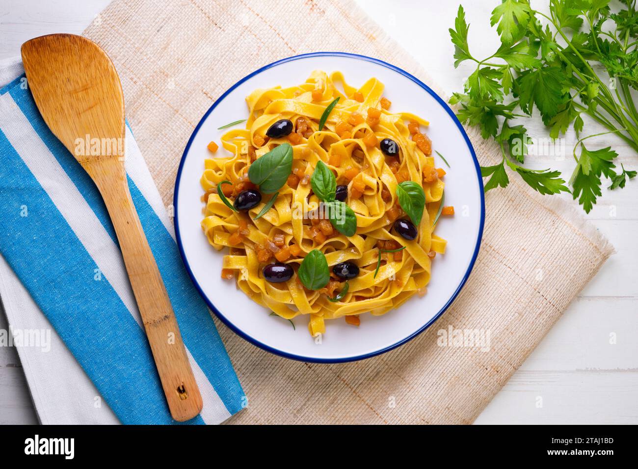 Pasta ribbons hi-res stock photography and images - Alamy