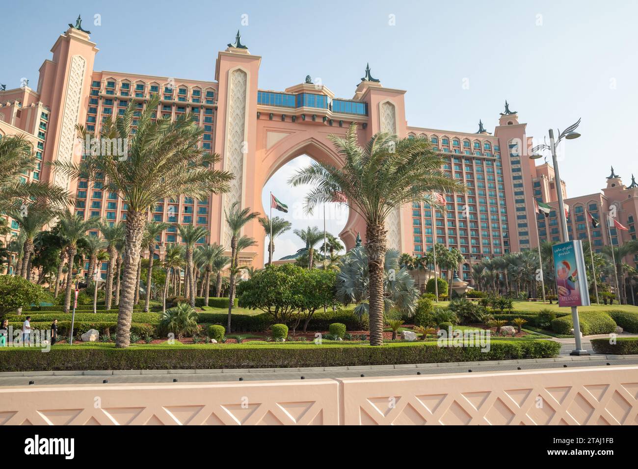 The Famous Atlantis Hotel in Dubai, UAE Stock Photo - Alamy