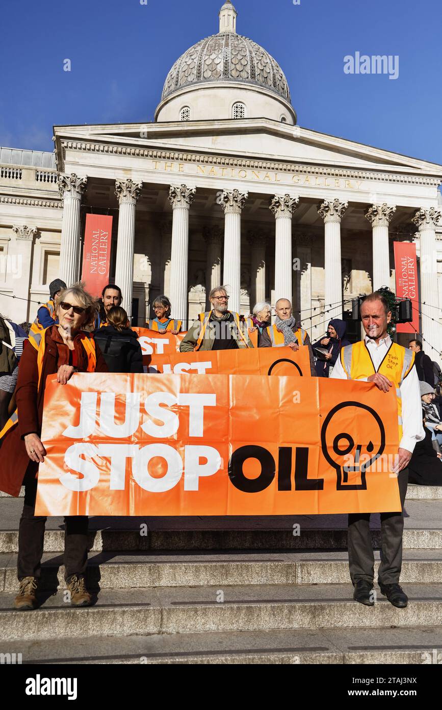 Stop the oil protest hi-res stock photography and images - Alamy