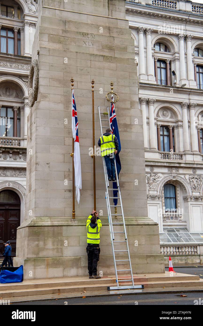 London, UK. 27th November, 2023. The temporary barriers around the ...
