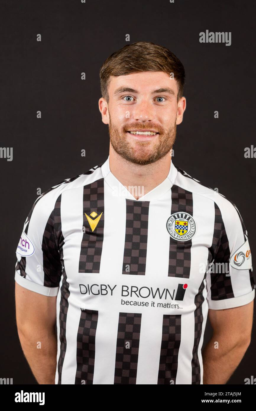 Ryan strain st mirren hi-res stock photography and images - Alamy