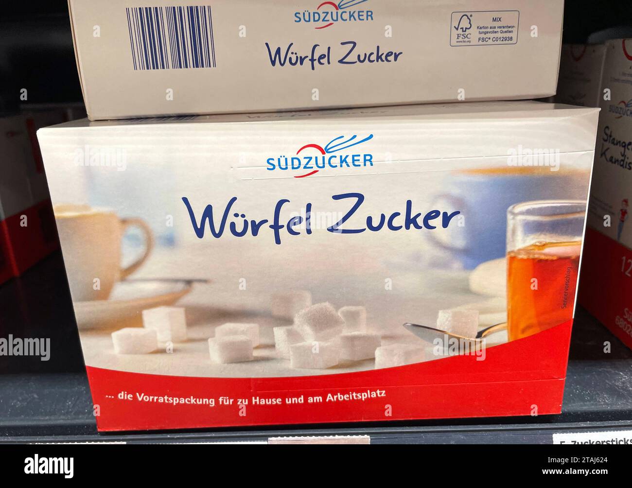 2023 auf würfel hi-res stock photography and images - Alamy