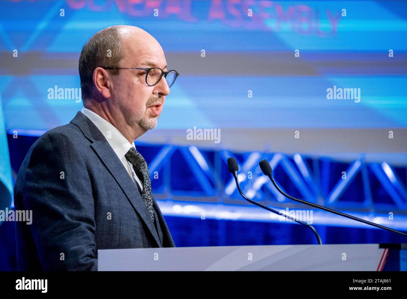Wien, Österreich. 1. Dezember 2023. Martin Raby, head of protocol at ...