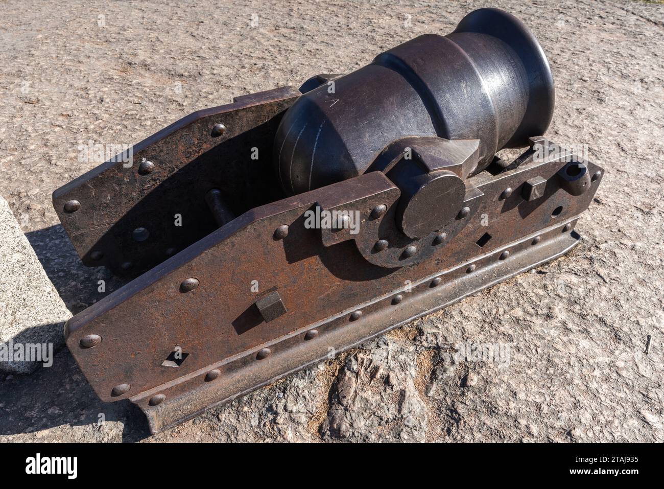 Mortar gun hi-res stock photography and images - Alamy