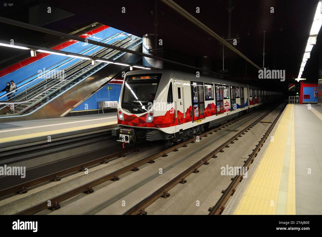 PRIMER-DIA-OPERACION-METRO-QUITO Quito, viernes 1 de diciembre del 2023 ...